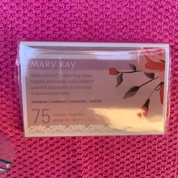 Mary Kay | Makeup | Newlimited Edition Into The Garden Beauty Blotters ...